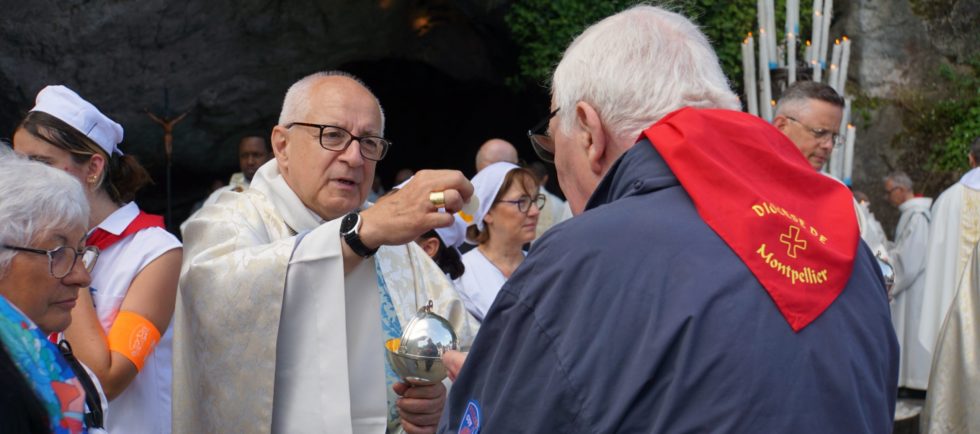 Confirmation adultes, à la Cathédrale de Béziers - Diocèse de Montpellier